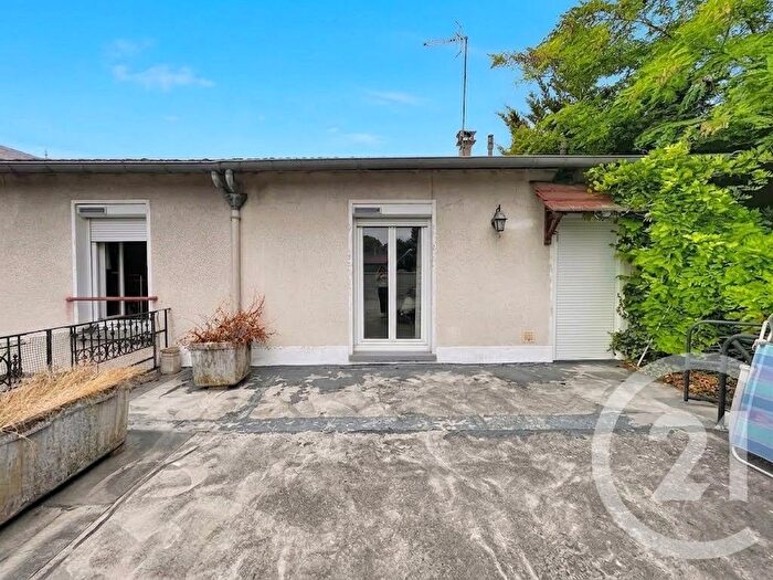 Corbeil-Essonnes, Rive droite : Appartement 2 pièces à vendre