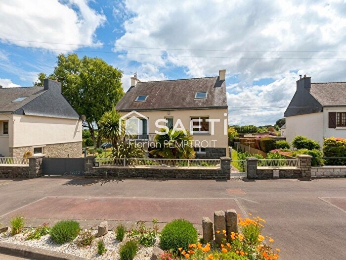 Scaër : Maison 6 pièces à vendre