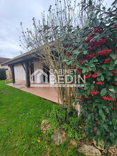 Maison à louer - Mérignac - 5 pièces - 4 chambres