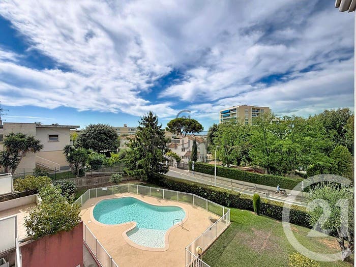 Appartement 2 pièces à Nice, à louer