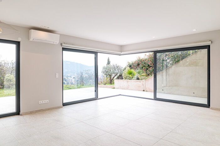 Appartement 5 pièces à vendre - Nice, Gairaut
