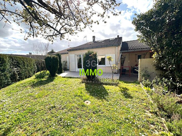 Maison à vendre - Persan - 5 pièces - 3 chambres