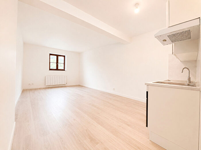 Coye-la-Forêt : Appartement 1 pièce à louer