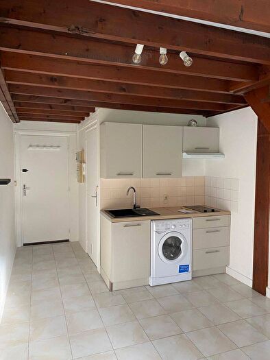 Appartement à louer - Dampierre-en-Yvelines - 1 pièce