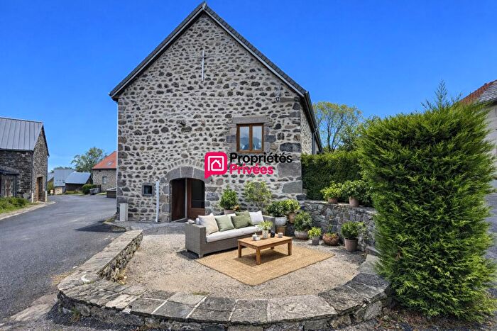 Maison à vendre - Ceyssat - 6 pièces - 2 chambres