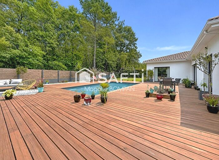 Saint-Aubin-de-Médoc - Maison 5 pièces à vendre