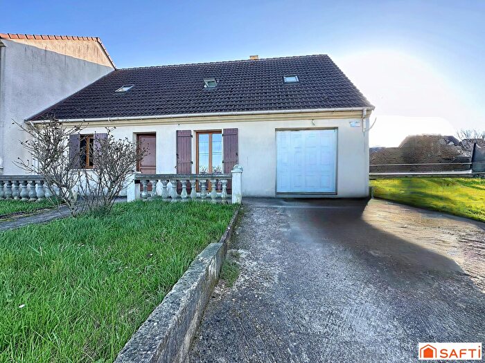 Maison 6 pièces à Champigny, à vendre