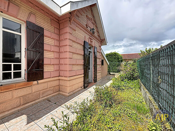 Maison à vendre - Mérignac, Saint-Augustin - 3 pièces - 2 chambres