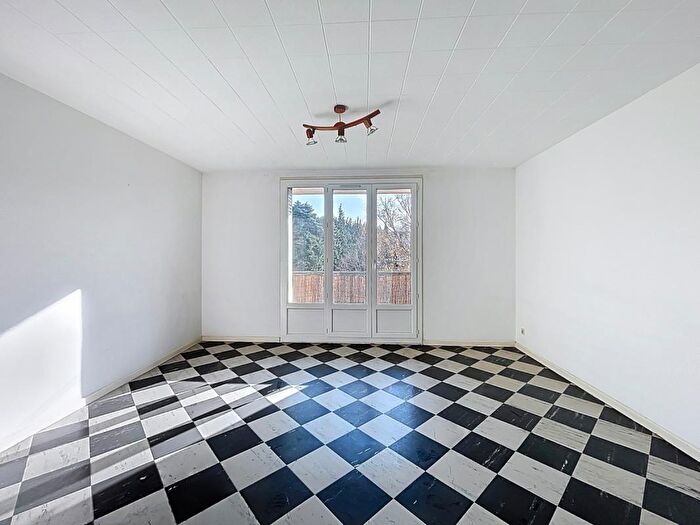 Appartement à vendre - Avignon, Rotondes - 3 pièces - 2 chambres