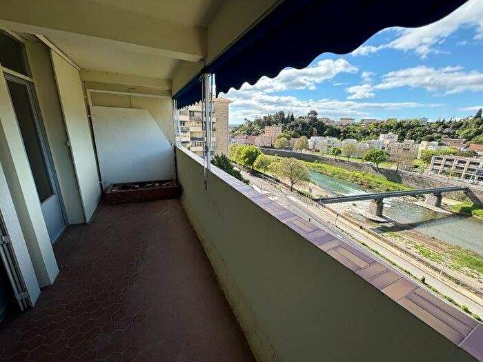 Appartement à louer - Centre Ville-Quai Jean Jaurès, Alès - 3 pièces - 1 chambre