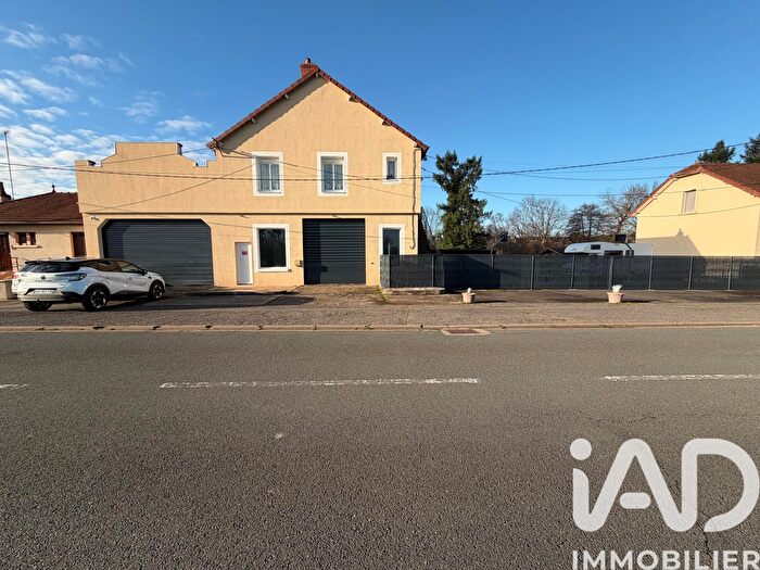 Maison à vendre - Ciry-le-Noble - 5 pièces - 4 chambres