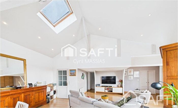 Appartement à vendre - Le Haillan - 4 pièces - 2 chambres