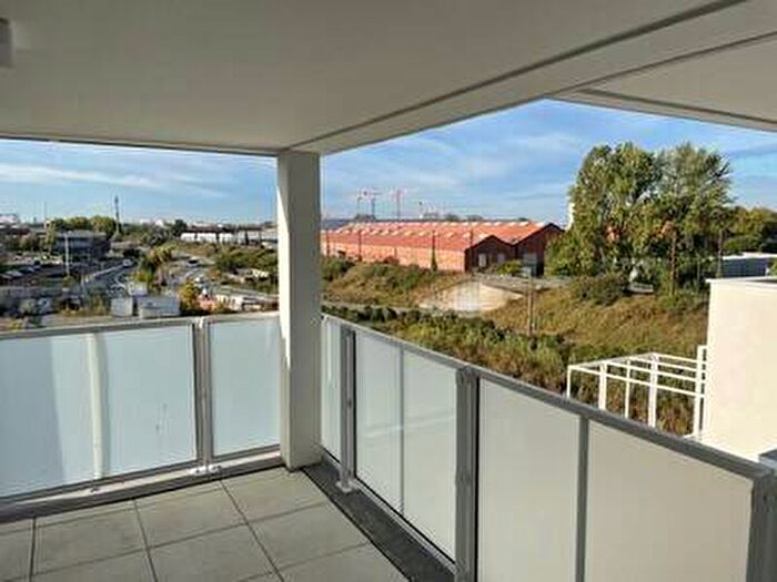 Appartement à louer - Lissandre, Lormont - 4 pièces