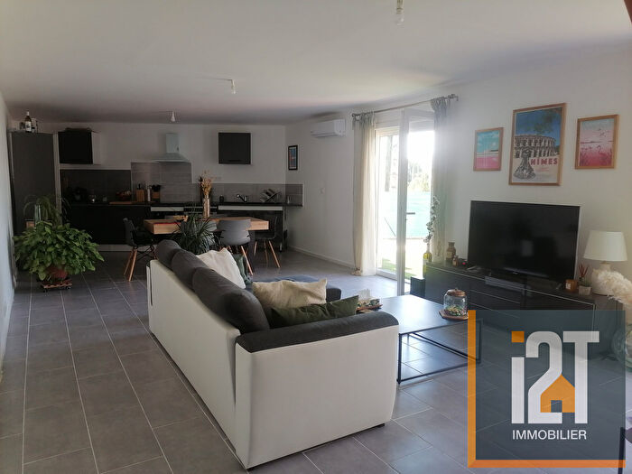 Appartement 3 pièces à Théziers, à louer