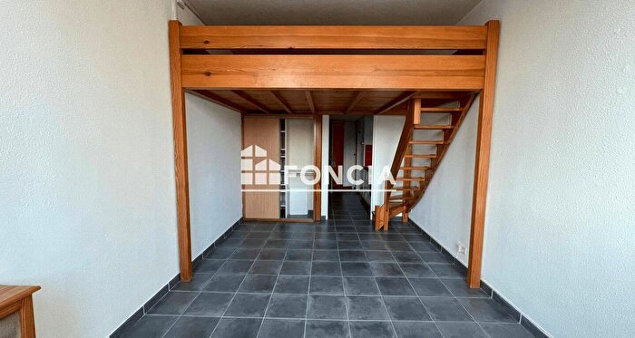 Appartement 1 pièce à Front de Seine-Bellini, Puteaux, à louer