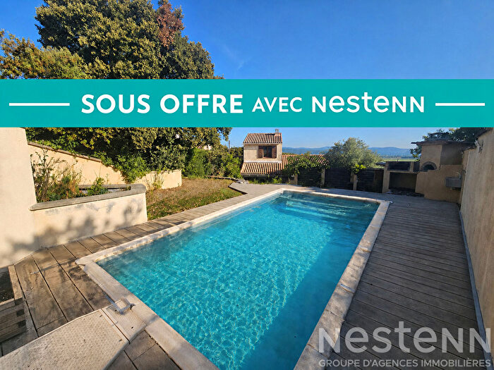 Saint-Maximin-la-Sainte-Baume, Centre-ville : Maison 3 pièces à vendre