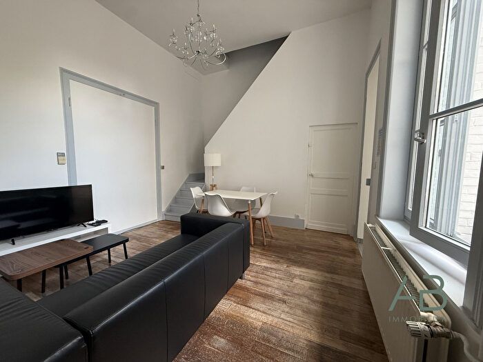 Appartement 5 pièces à louer à Lille, Wazemmes