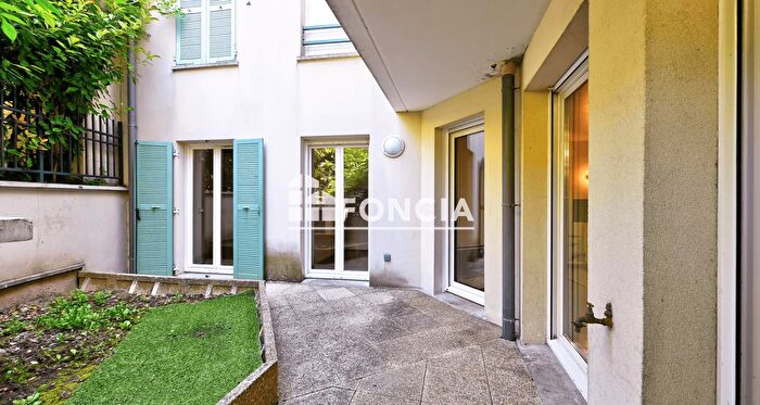 Pontoise, Centre-ville : Appartement 3 pièces à vendre