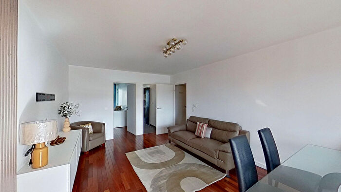 Appartement 4 pièces à Nanterre, Vieux Pont, à louer
