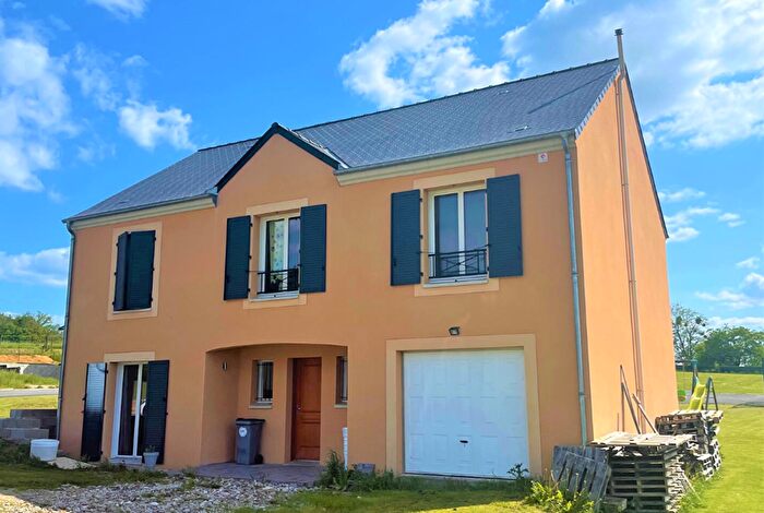 Maison à vendre - Montmirail - 7 pièces - 4 chambres