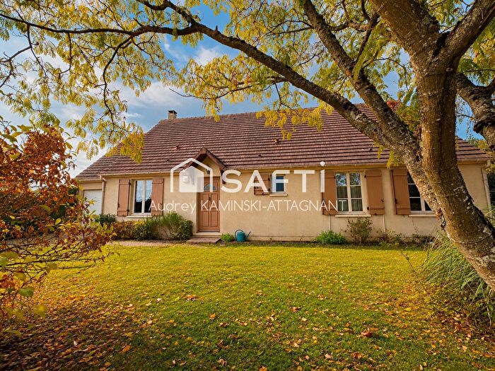 Grisy-les-Plâtres : Maison 6 pièces à vendre