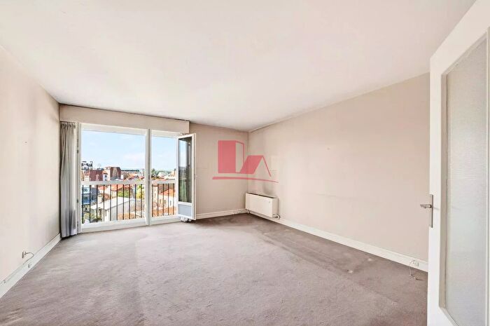 Appartement à vendre - Vanves, Plateau de Vanves - 5 pièces - 3 chambres