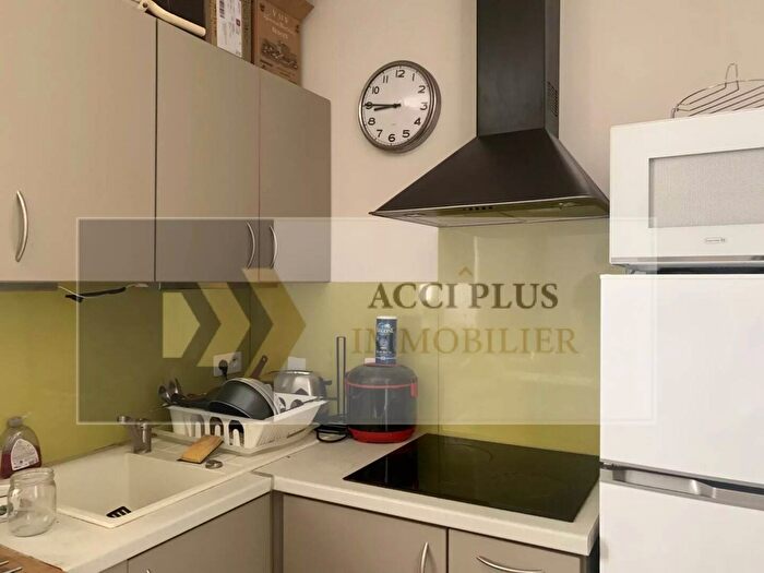 Appartement 1 pièce à louer - Nîmes