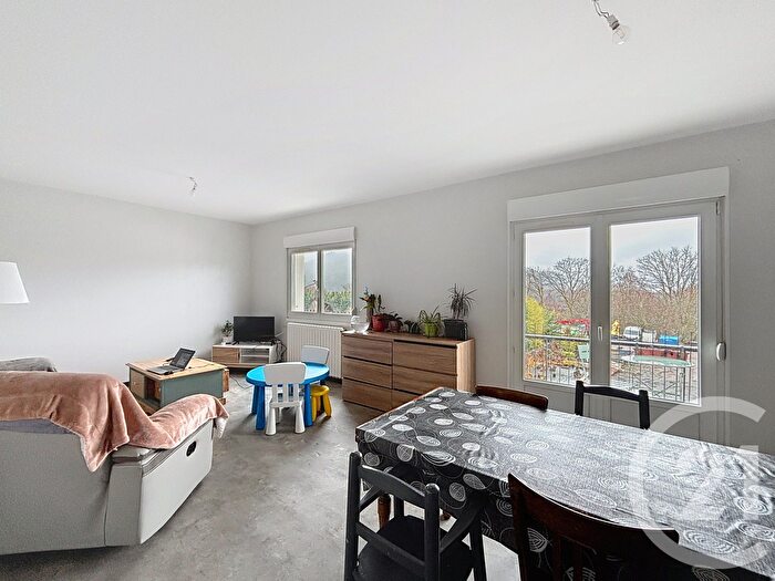 Appartement à louer - Saint-Nabord - 3 pièces - 2 chambres