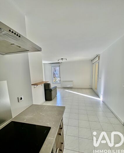 Appartement à vendre - Aix-en-Provence, Jas de Bouffan - 2 pièces - 1 chambre