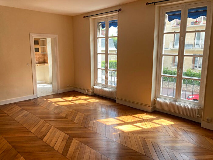 Saint-Germain-en-Laye, Alsace, Péreire : Appartement 2 pièces à louer