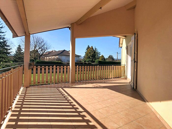 Appartement à louer - Brindas - 5 pièces - 4 chambres