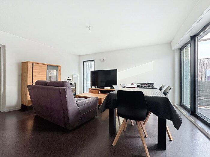 Appartement à vendre - Périgny - 3 pièces - 2 chambres