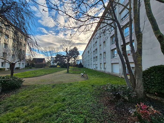 Appartement à vendre - Poissy, Saint-Barthélémy - 2 pièces - 1 chambre
