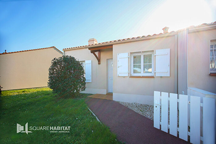 Maison à vendre - Saint-Gilles-Croix-de-Vie - 3 pièces - 2 chambres