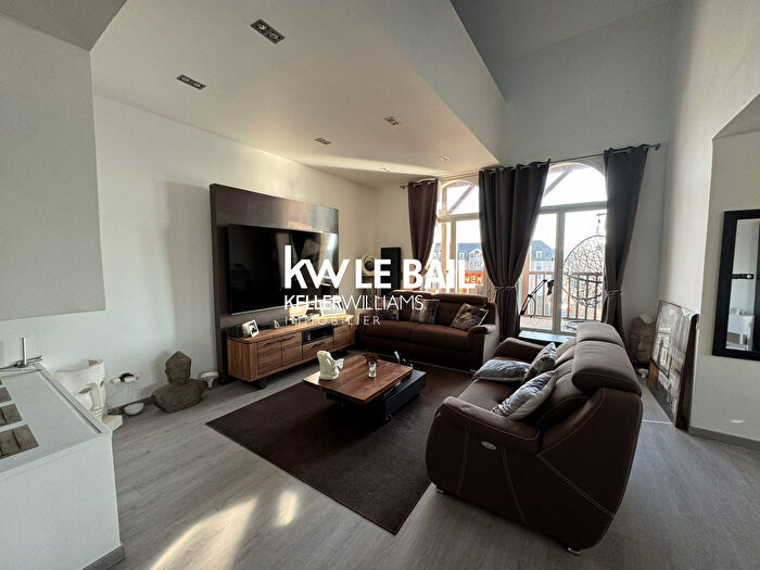 Appartement à vendre - Cergy, Bords dOise - 6 pièces - 2 chambres