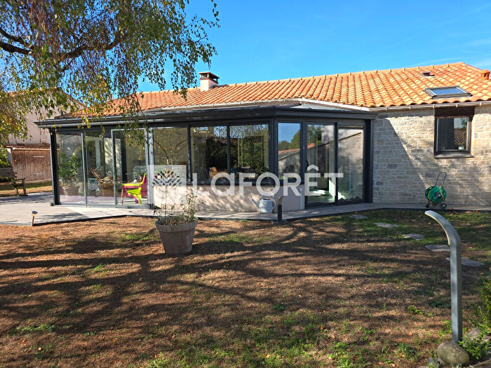 Les Sorinières : Maison 5 pièces à vendre