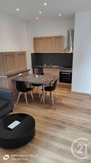 Appartement à louer - Montluçon, Centre-ville, Les Forges - 2 pièces - 1 chambre