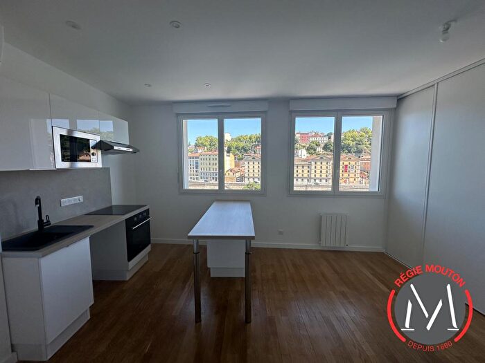 Appartement 1 pièce à louer - Lyon 9ème, Vaise, Rochecardon