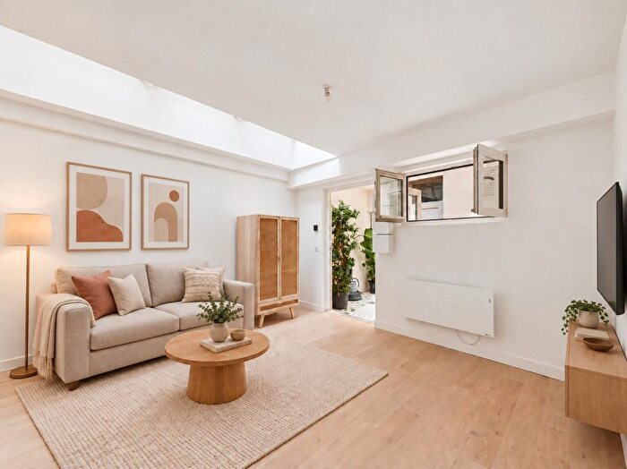 Appartement 1 pièce à Paris 9ème, Grands Boulevards, à vendre