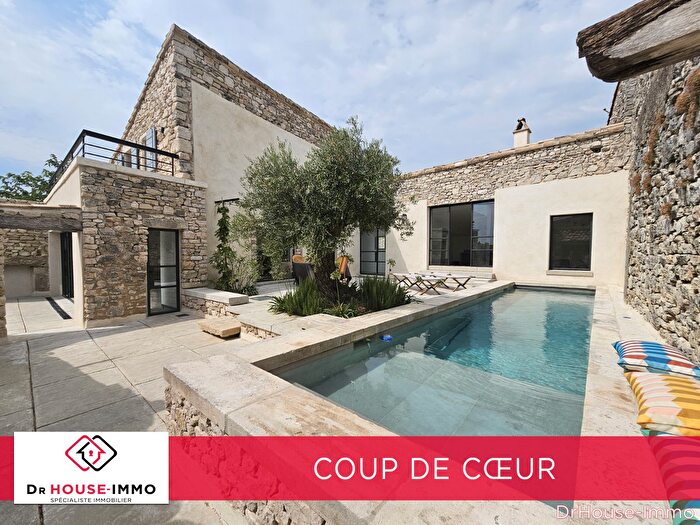 Maison à vendre - Grignan - 11 pièces - 5 chambres