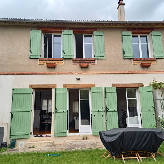 Maison à louer - Croissy-sur-Seine - 4 pièces - 3 chambres