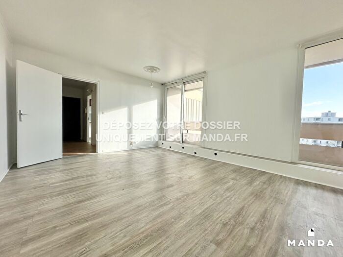 Appartement à louer - Élancourt, Les Nouveaux Horizons, Les Mares - 3 pièces - 2 chambres