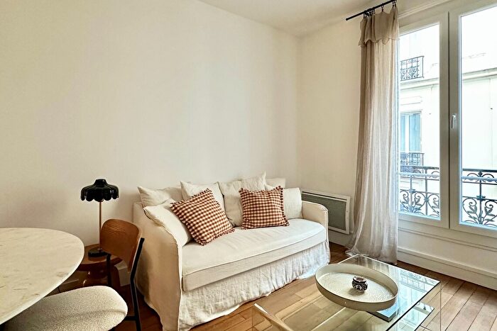 Appartement à louer - Paris e , Batignolles, Cardinet - 2 pièces - 1 chambre