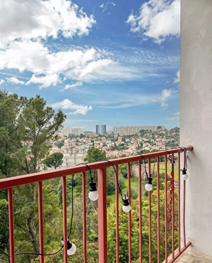 Appartement à vendre - Marseille e , La Rose - 4 pièces - 3 chambres