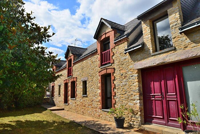 Maison 9 pièces à louer à Avessac