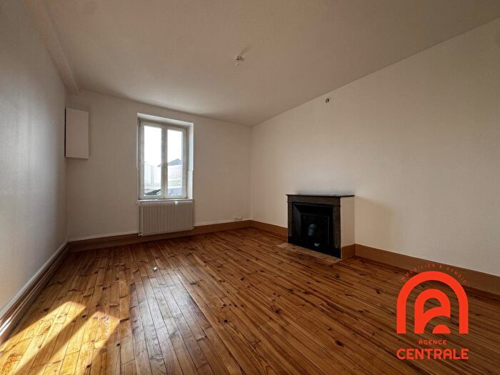 Appartement à louer - Meyzieu, Centre-ville - 3 pièces - 2 chambres