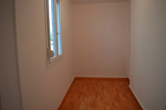 Appartement à louer - Reims, Centre-ville - 2 pièces - 1 chambre