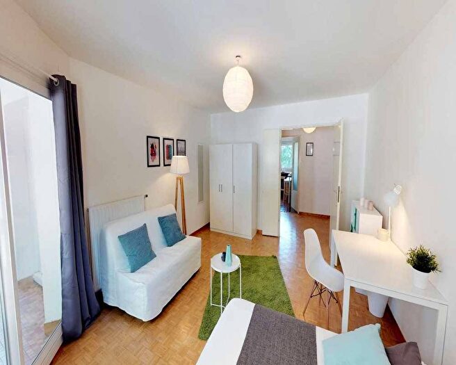 Appartement à louer - Lyon ème arrondissement - 4 pièces - 4 chambres