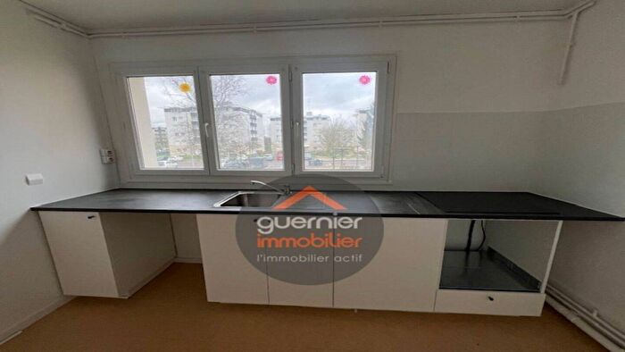 Appartement à louer - Cité Rose-Zone A, Canteleu - 6 pièces - 5 chambres