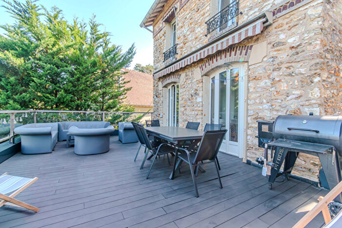 Maison à vendre - Montmorency, Haut Montmorency - 7 pièces - 4 chambres